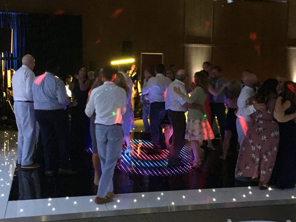 Portland Wedding Rentals - Portland PartyWorks