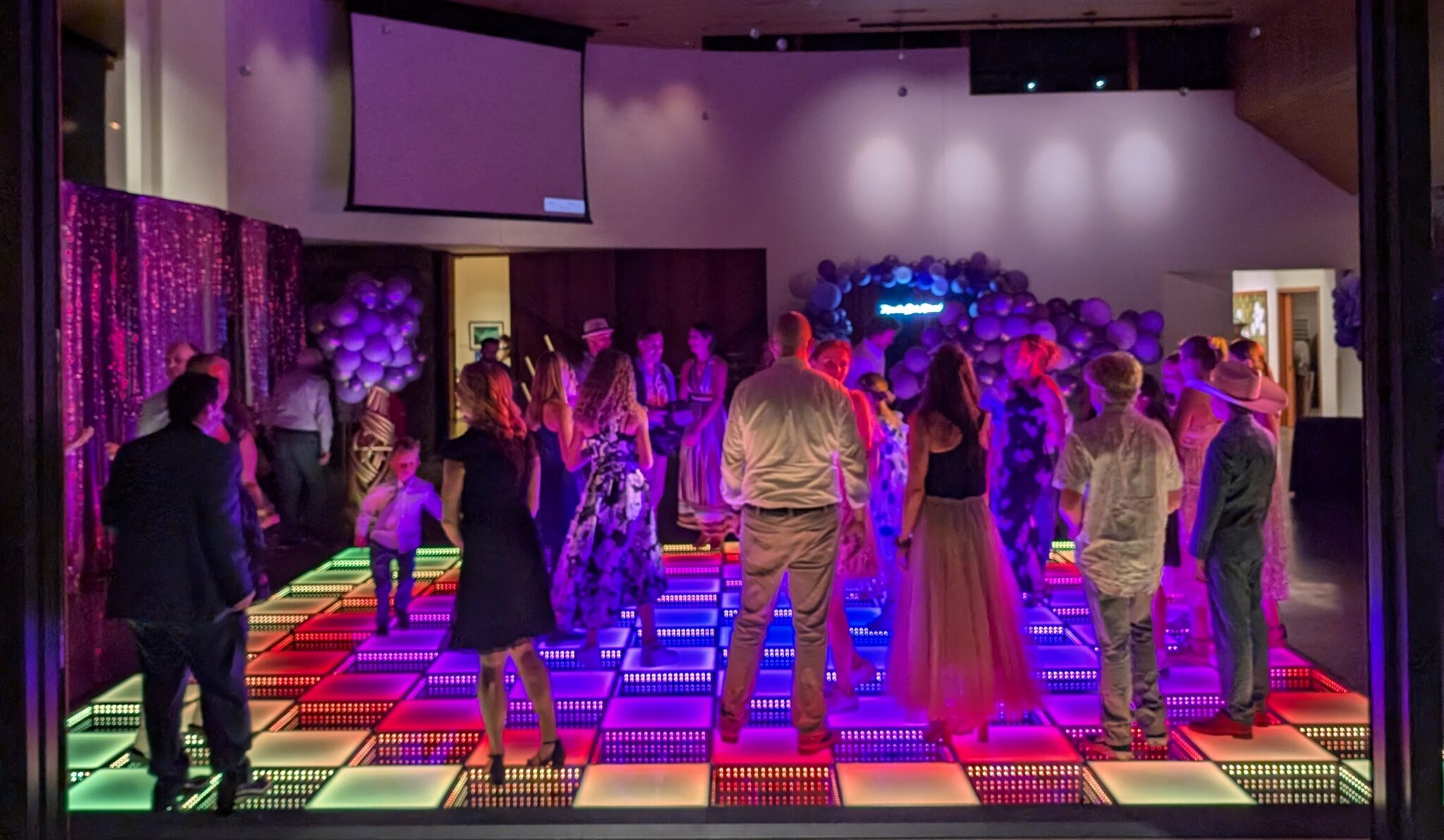 Audio Video Rentals | PortlandPartyWorks.com Portland OR.